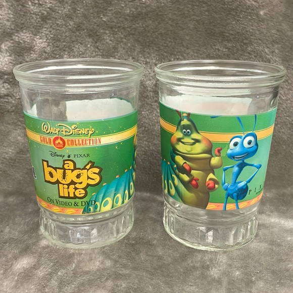 Disney | Dining | Lot Of 2 Walt Disney Pixar A Bugs Life Collectors ...